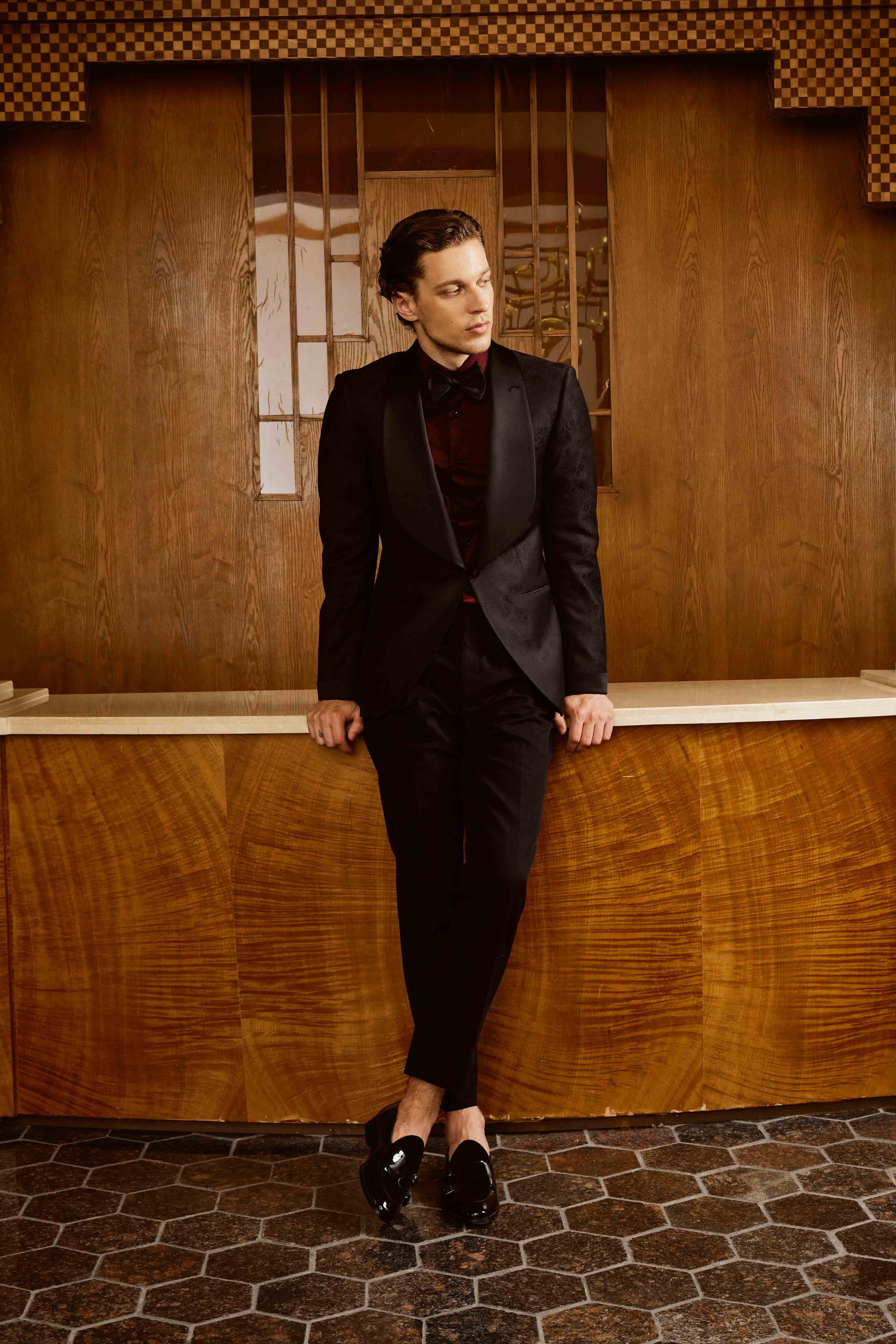 Men's Suits | Formal Suits for Men | Dubai, UAE | House of Tailors