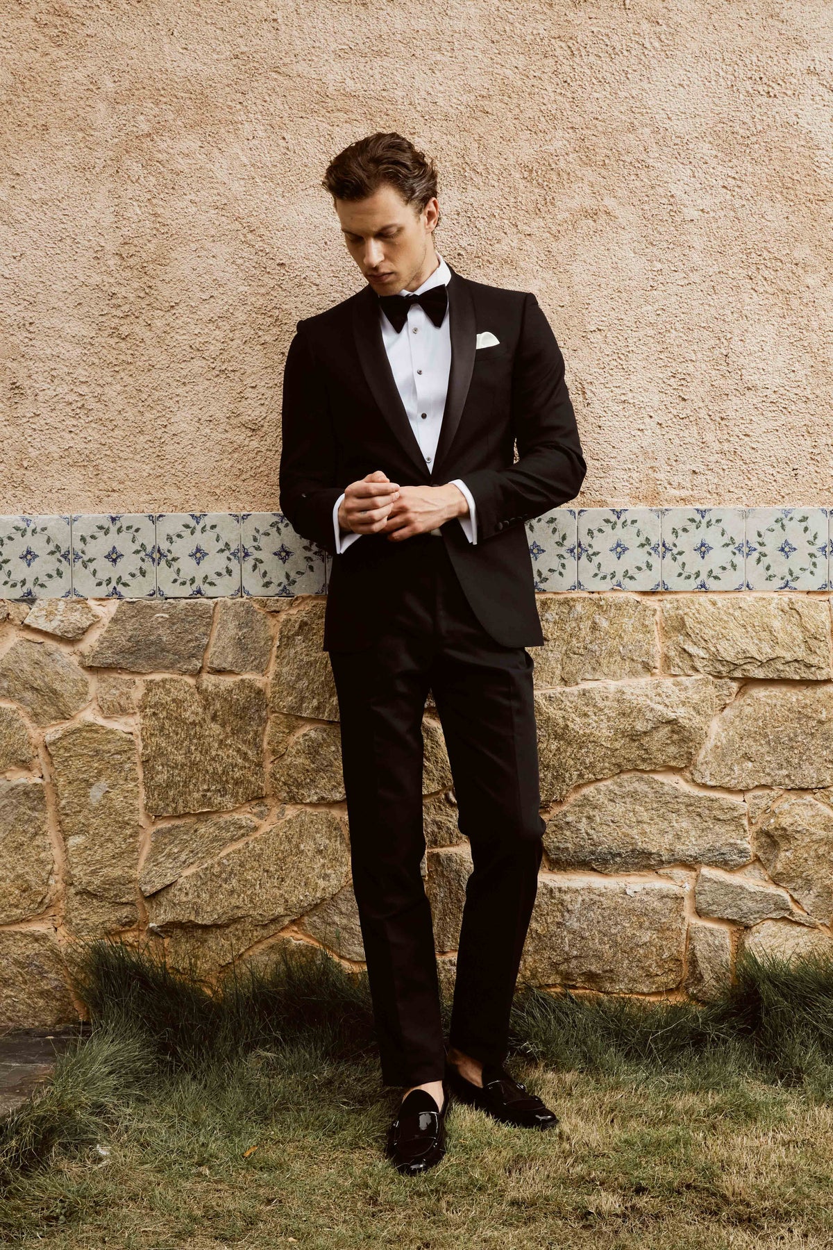 Standard Black Suit Set | Men's suits in UAE | House of Tailors | House ...